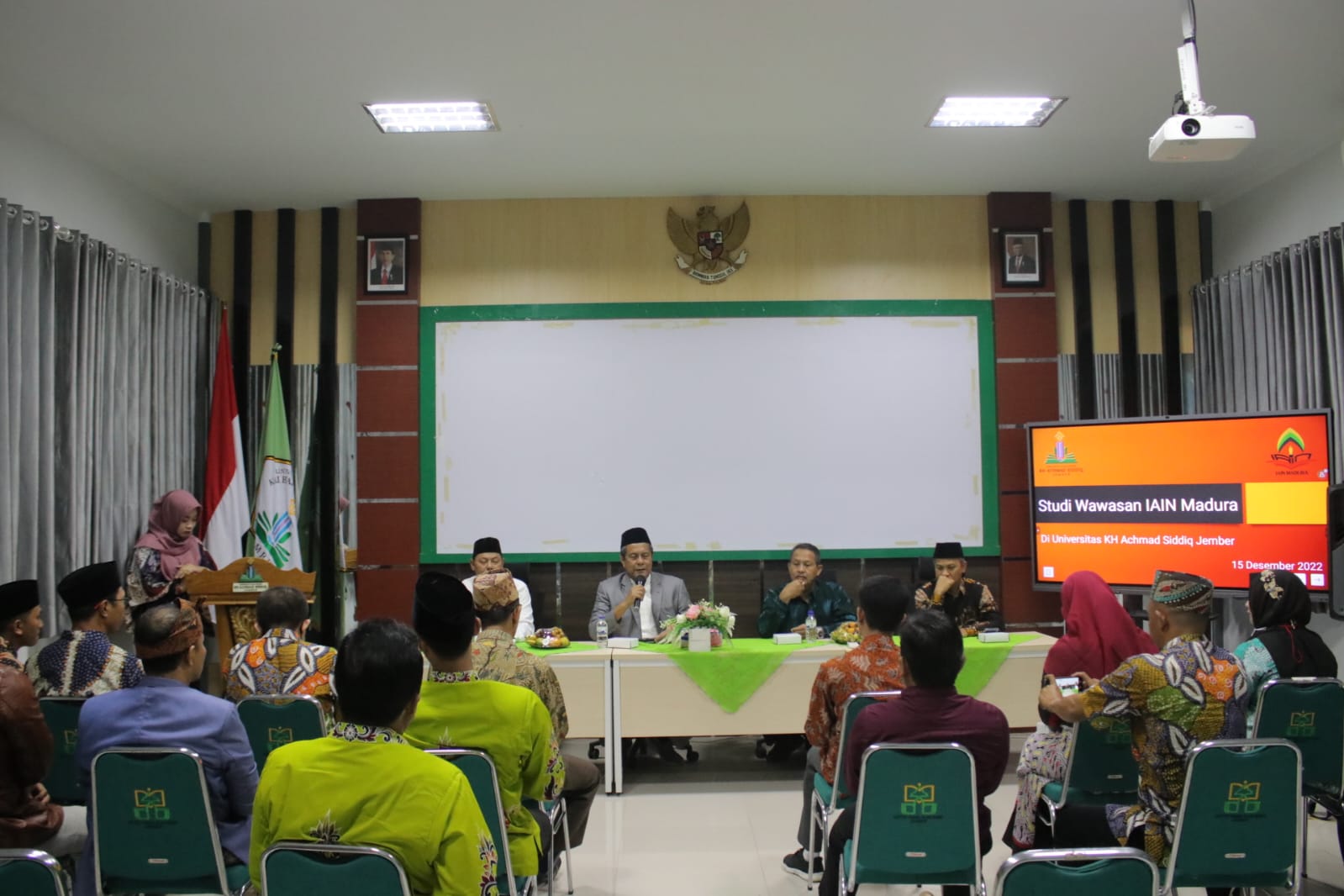 Studi Wawasan;UIN KHAS Jember Terima Kunjungan dari IAIN Madura ...