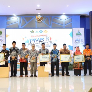 Kepala Kanwil Kemenag Jawa Timur Apresiasi Launching PMB 2025 UIN KHAS Jember | Universitas ...